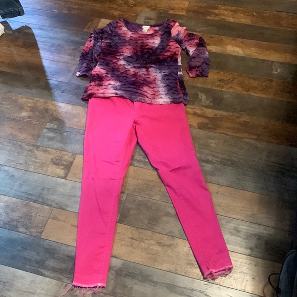 Other | Outfit Pink Stretch Pants Wtie Dye Ruffle Top | Poshmark